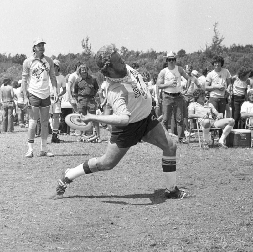 Guts Frisbee History – The History of Frisbee and Disc Sports