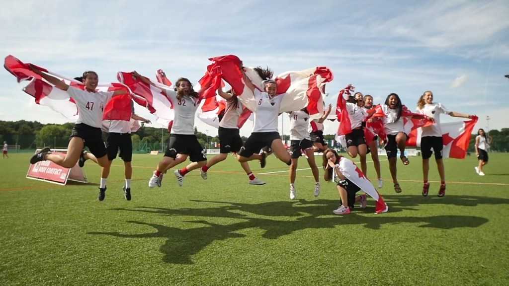 Spirit of the Game – Ultimate Frisbee – The History of Frisbee and Disc ...